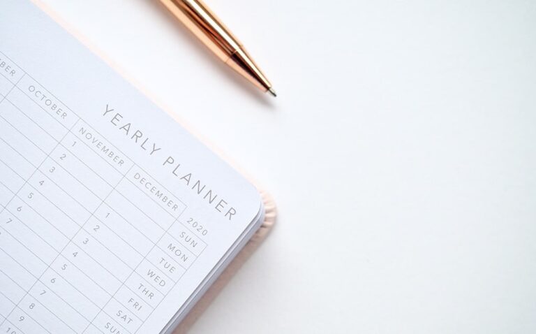 6 Best Daily Planners for Gratitude, Focus, and Achieving Goals